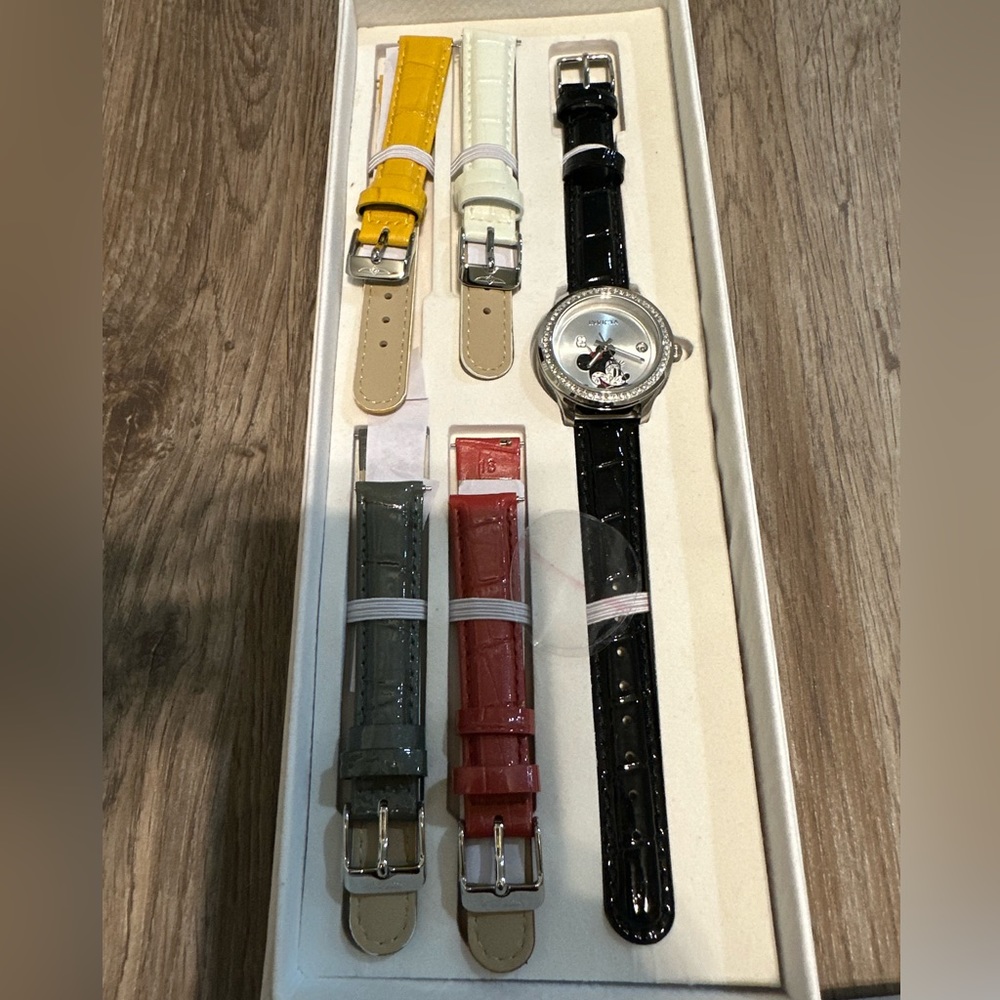 Disney Invicta Limited Edition Mickey Mouse Watch Set… - Gem
